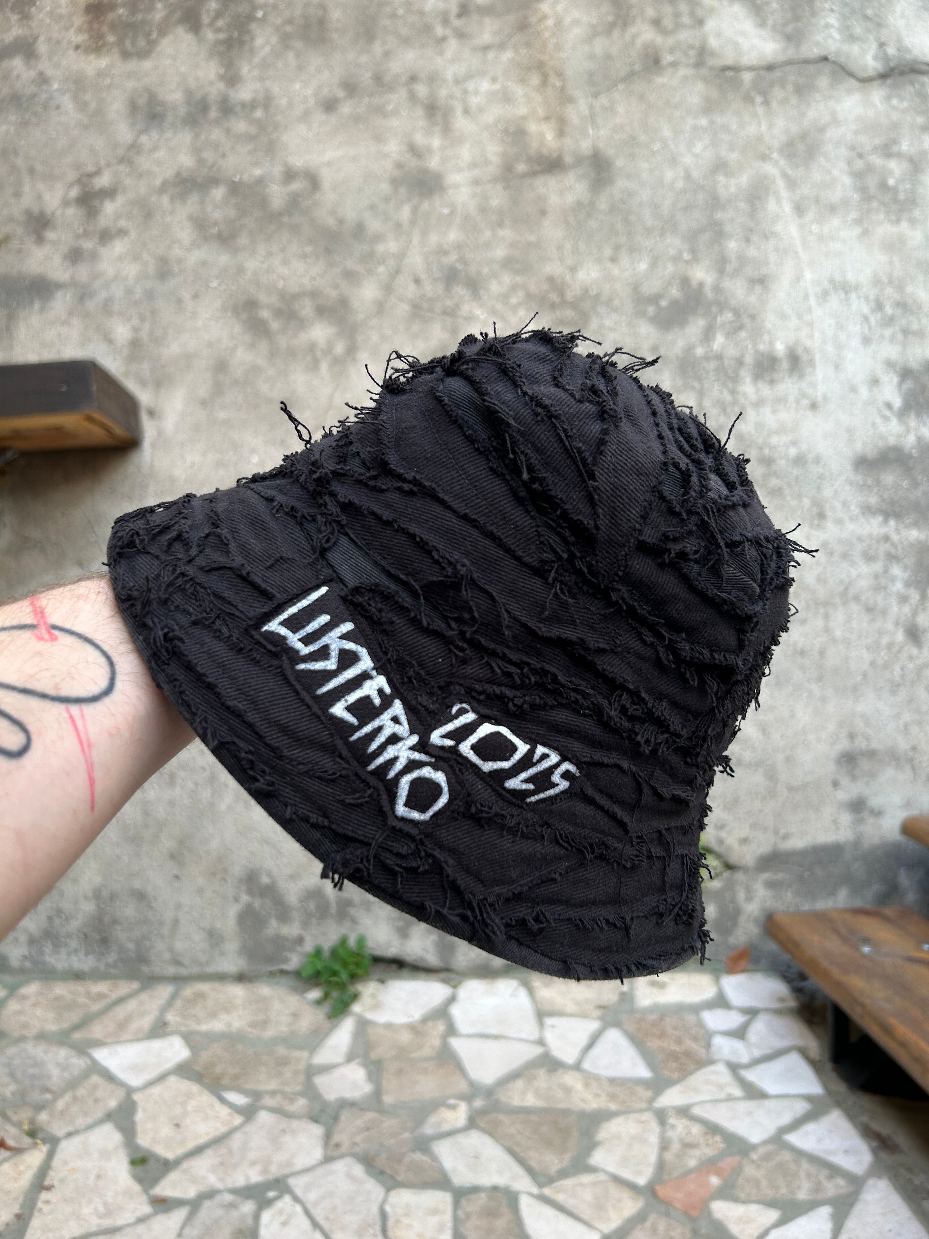 LUSTERKO WEAR – lusterkowear